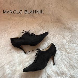 Manolo Blahnik - Poshmark
